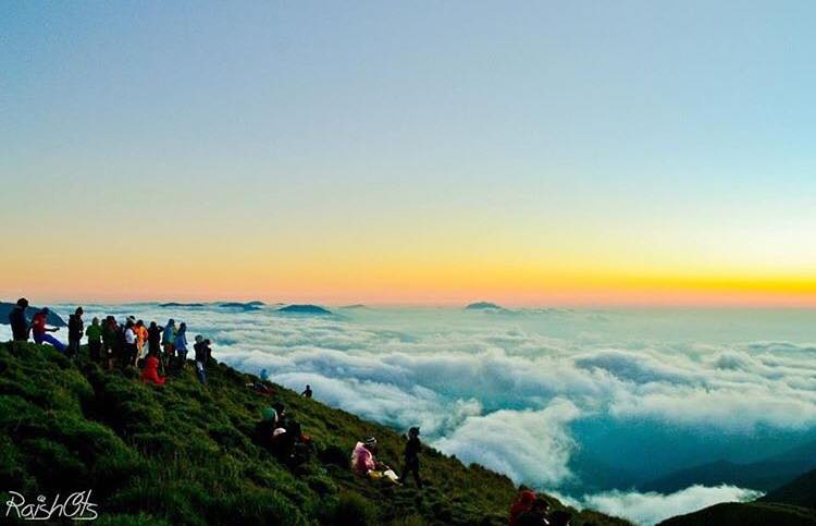 Mt. Pulag via Ambaguio-Tawangan Trail - Hiking / Mountain Climbing ...